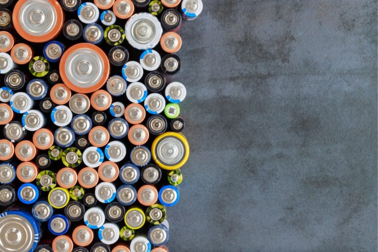 Alkaline Battery Recycling Guide | EACR Inc.