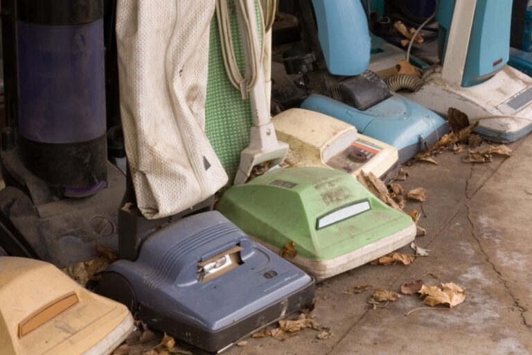 How to Recycle a Vacuum Cleaner the Right Way